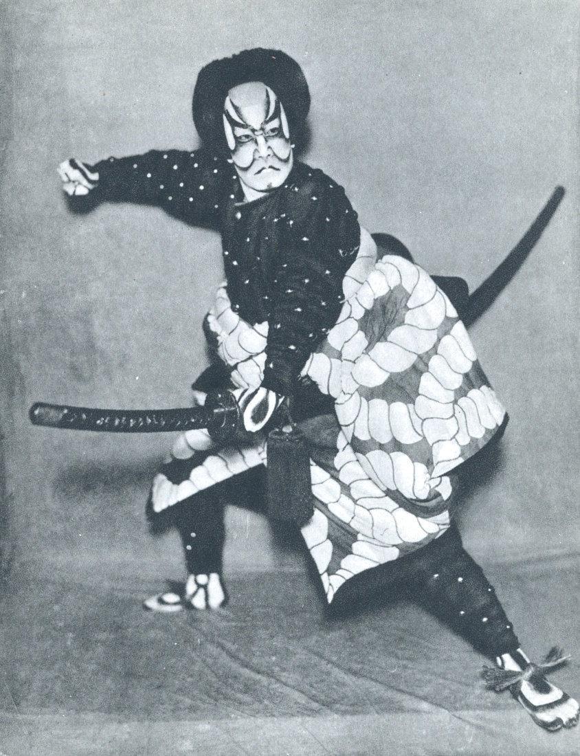 Kabuki : The popular stage of Japan by Zoë Kincaid (1878~1944)